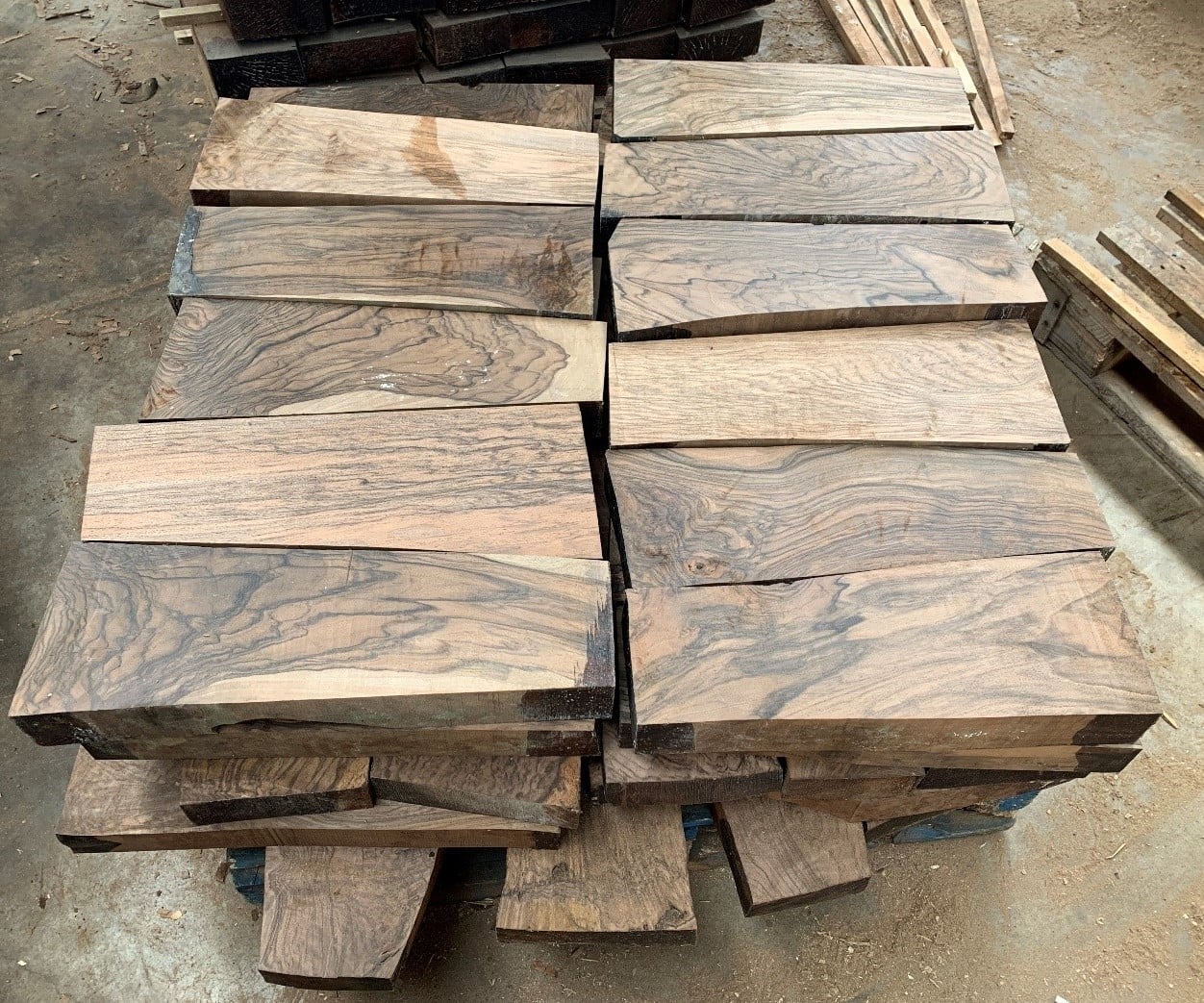 House of Worktops - Solid Wood Kitchen Worktops in UK